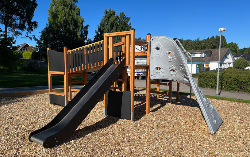 Lekplats i bostadsområde i Stenungsund | Tress Utemiljö
